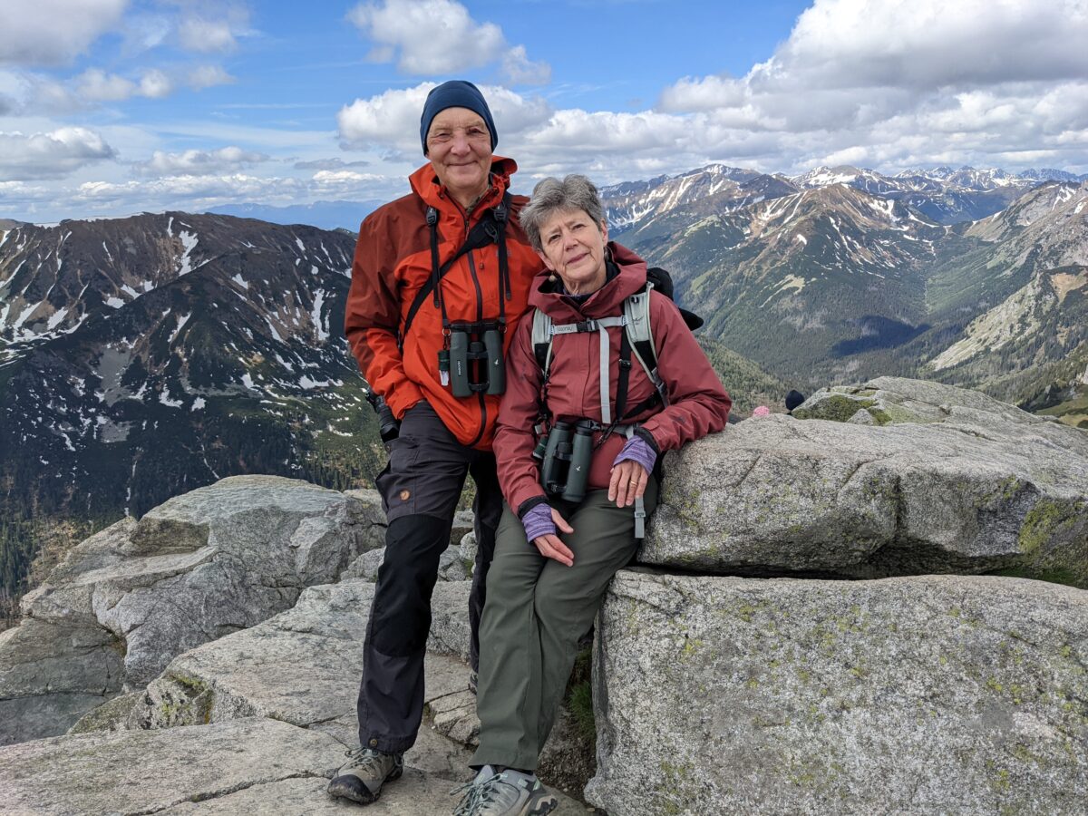Oregon birders Magnus Persmark and Rosalie Hammond sponsor 12 hectares ...